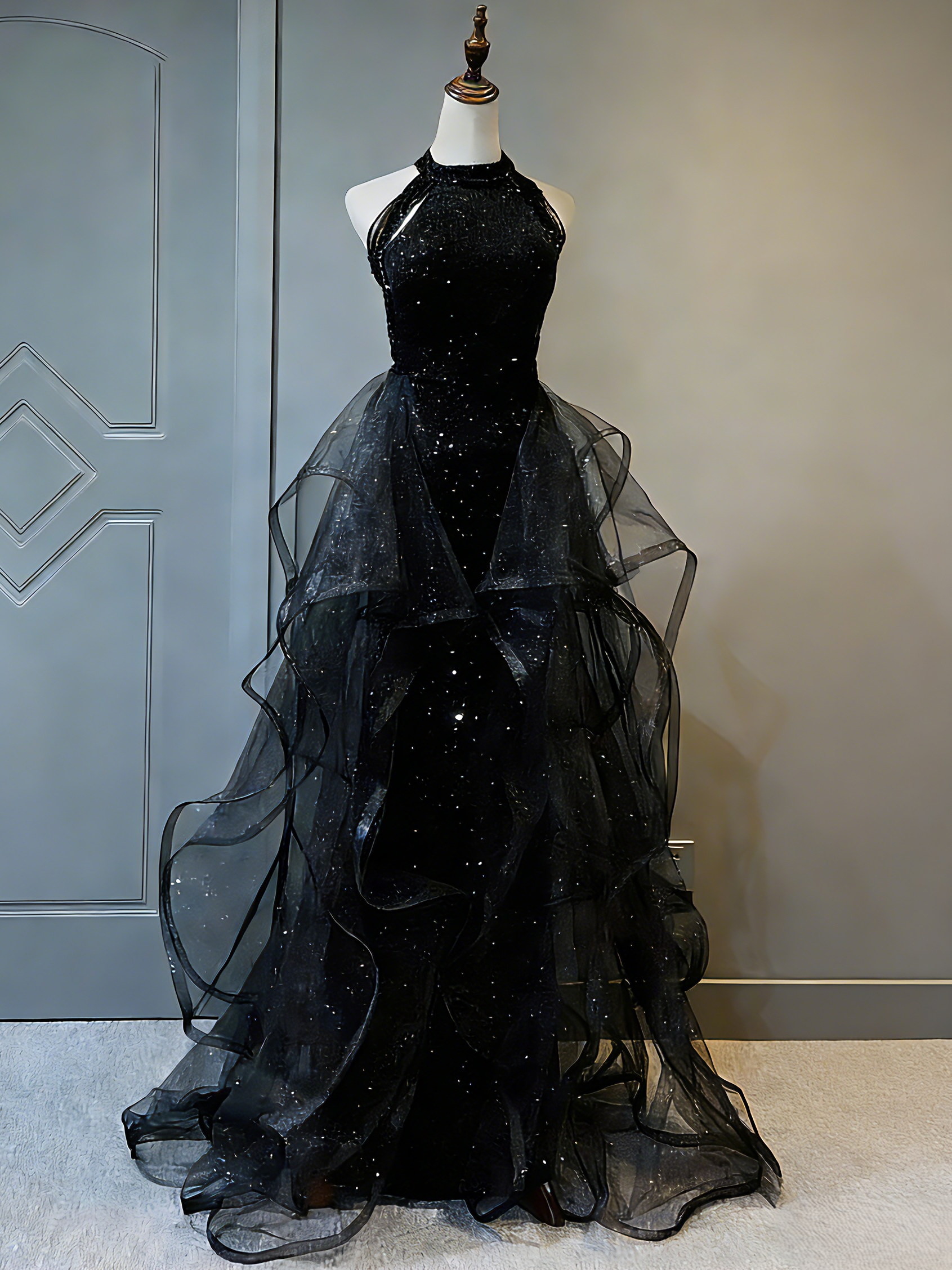 A-Line/Princess Prom Dresses Halter Tulle Floor-length Long Prom Dress ...