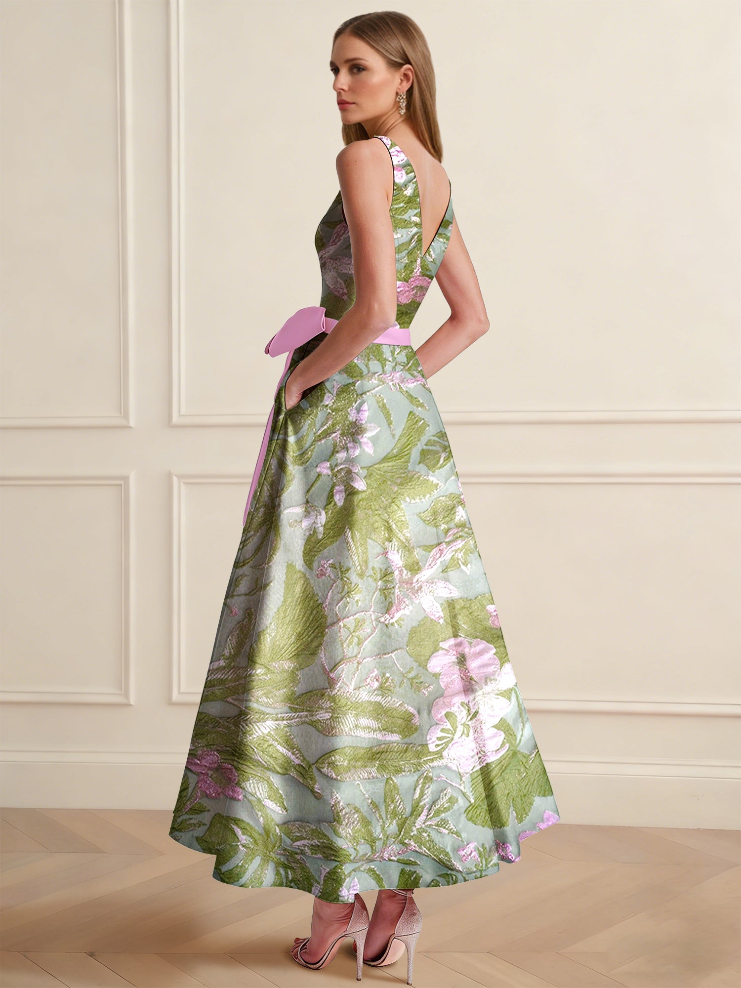 A-Line/Princess Cocktail Dresses Floral Formal V Neck Sleeveless Tea L